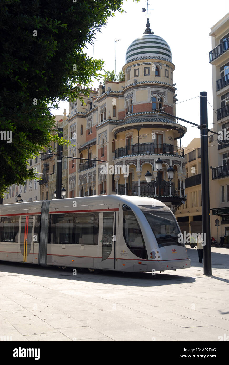 Seville metro hi-res stock photography and images - Alamy