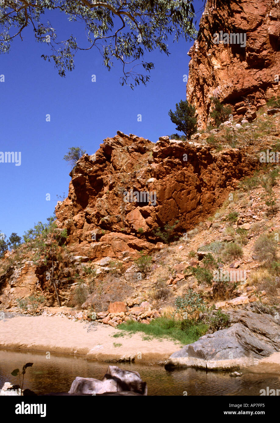 Simpsons Gap Western MacDonnell Ranges NT Australia Stock Photo - Alamy