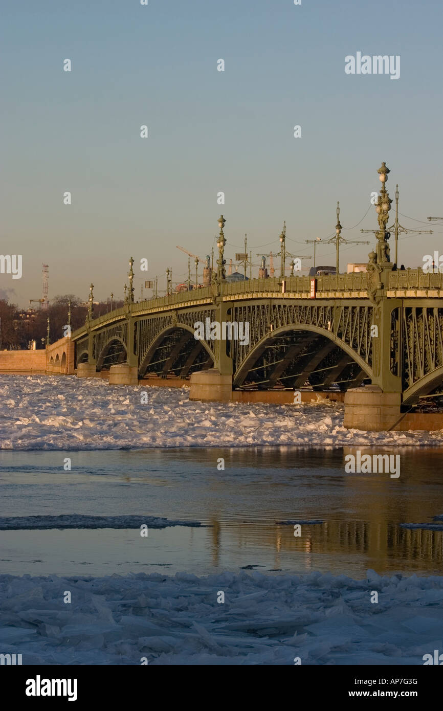The Trinity Bridge, Saint-Petersburg, Russia Stock Photo - Alamy