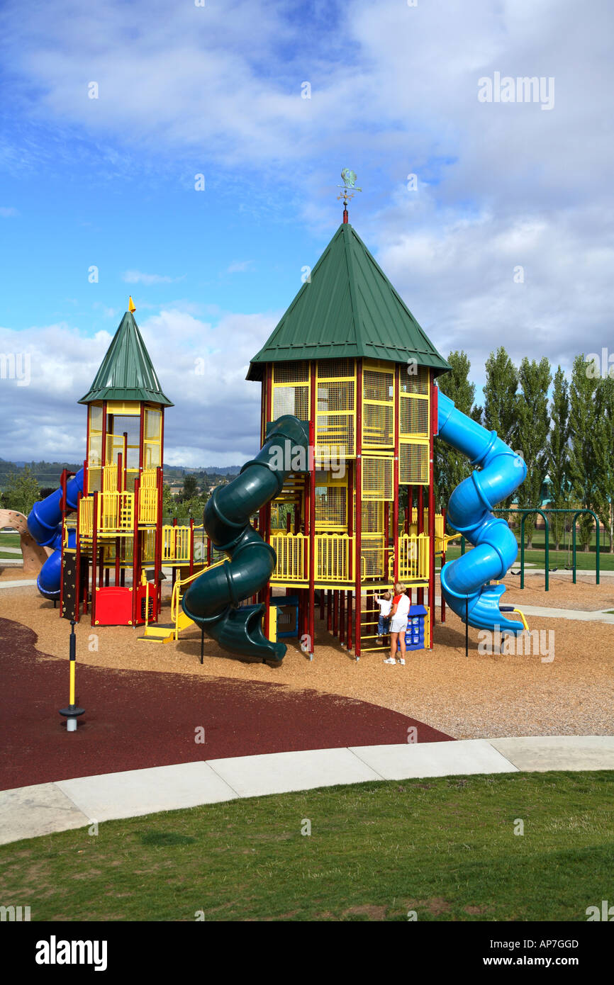 Playground spring hi-res stock photography and images - Alamy