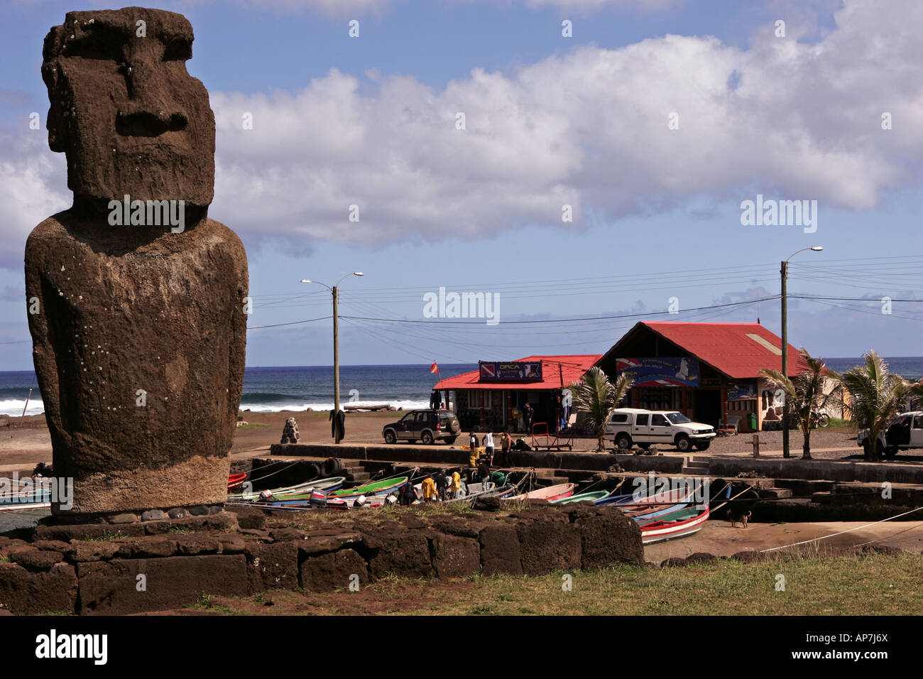 The Moai statues Rapa Nui Isla de Pascua Easter Island with hats Stock ...