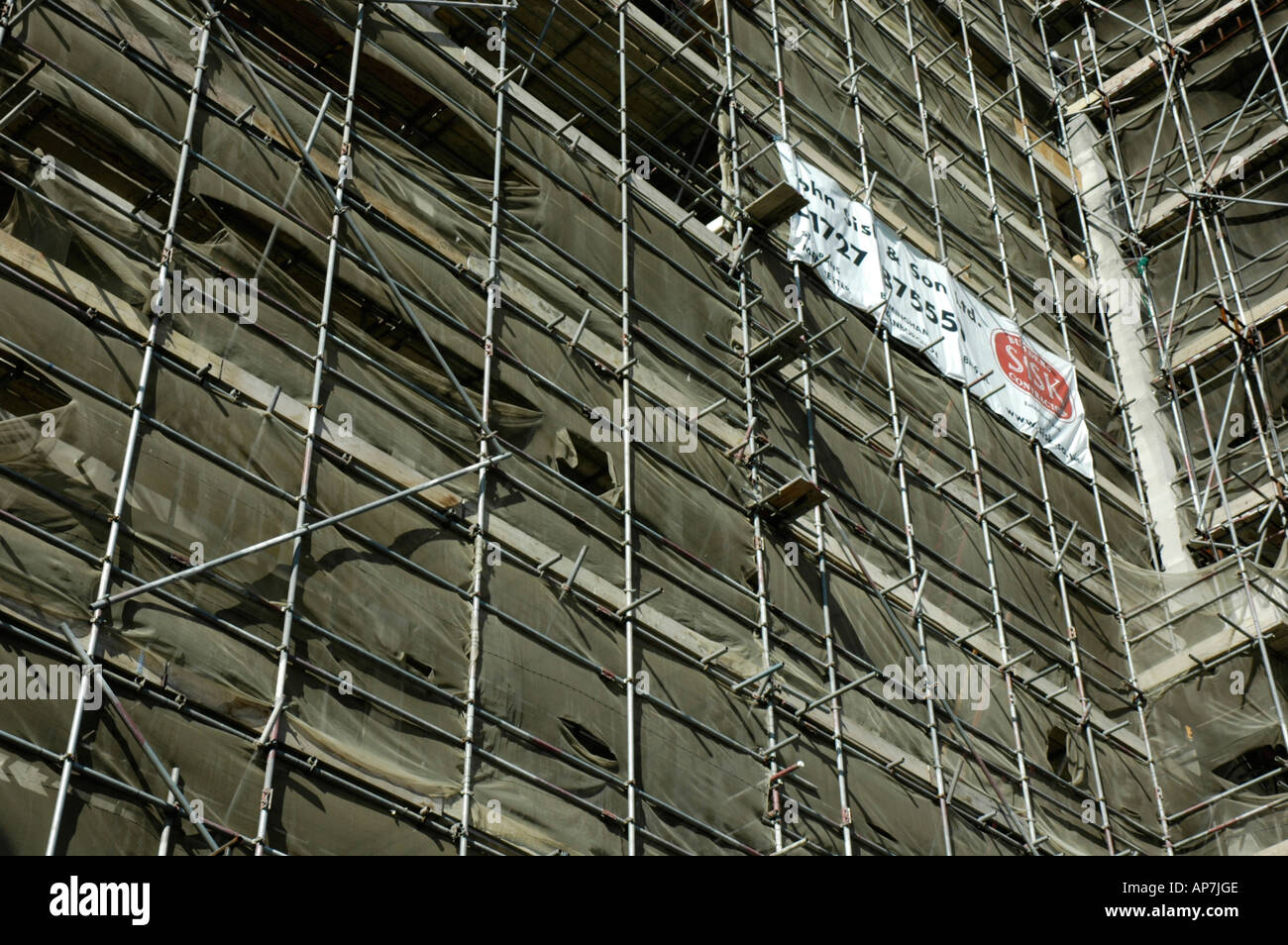 Scaffold scaffolding signs hi-res stock photography and images - Alamy