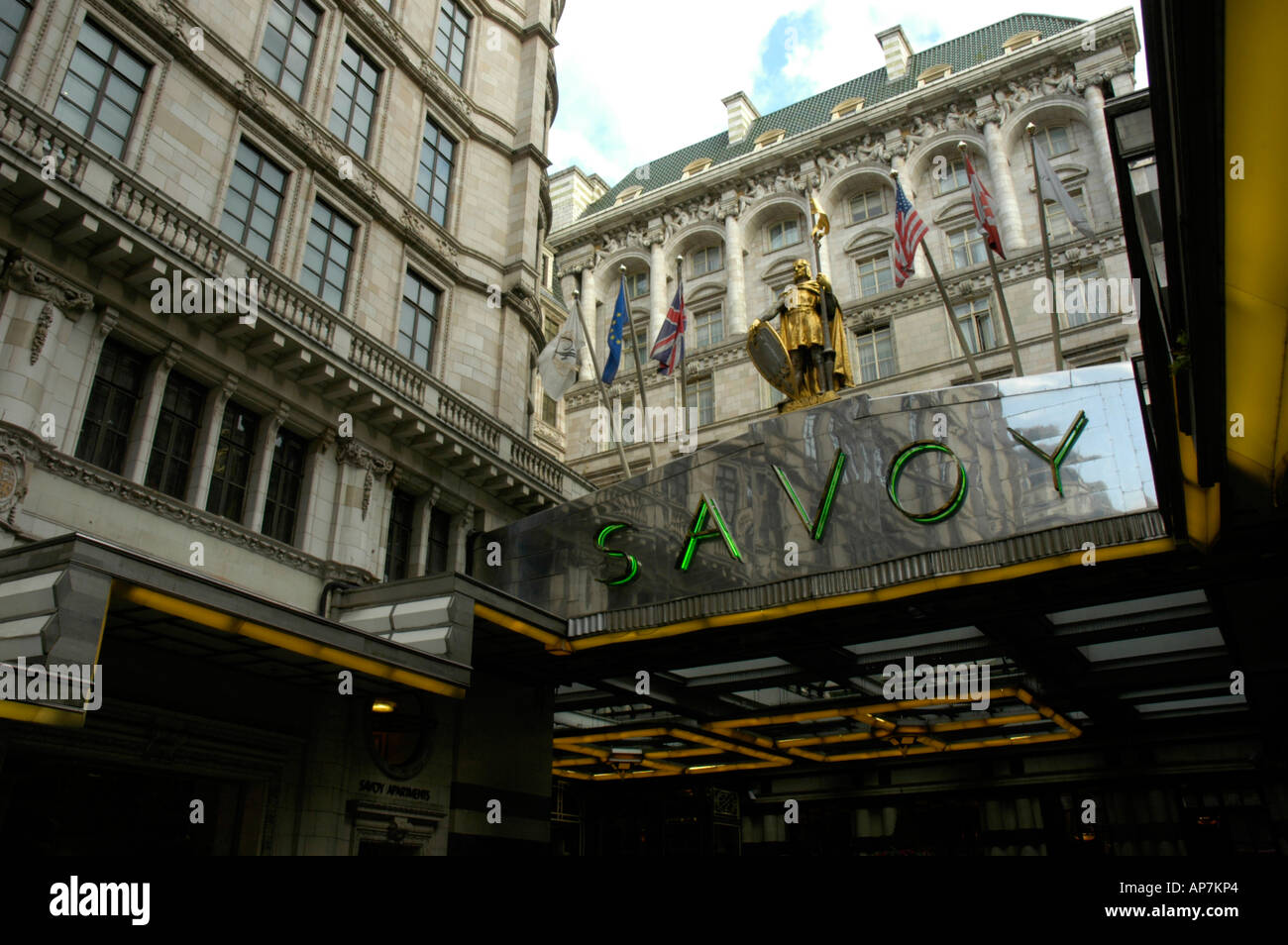 The savoy hotel flags hi-res stock photography and images - Alamy