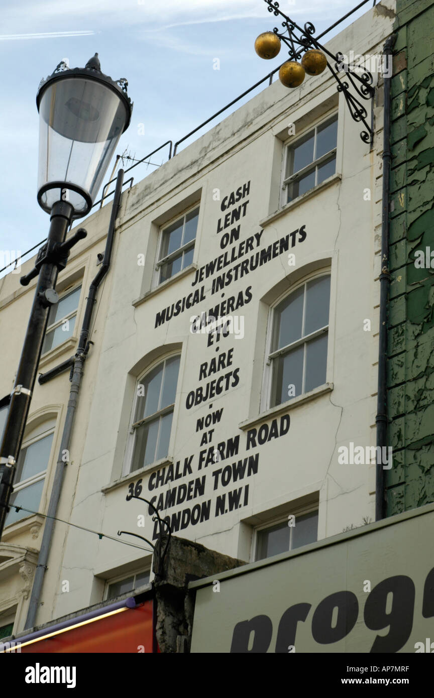 Pawnbrokers Shops High Resolution Stock Photography and Images - Alamy