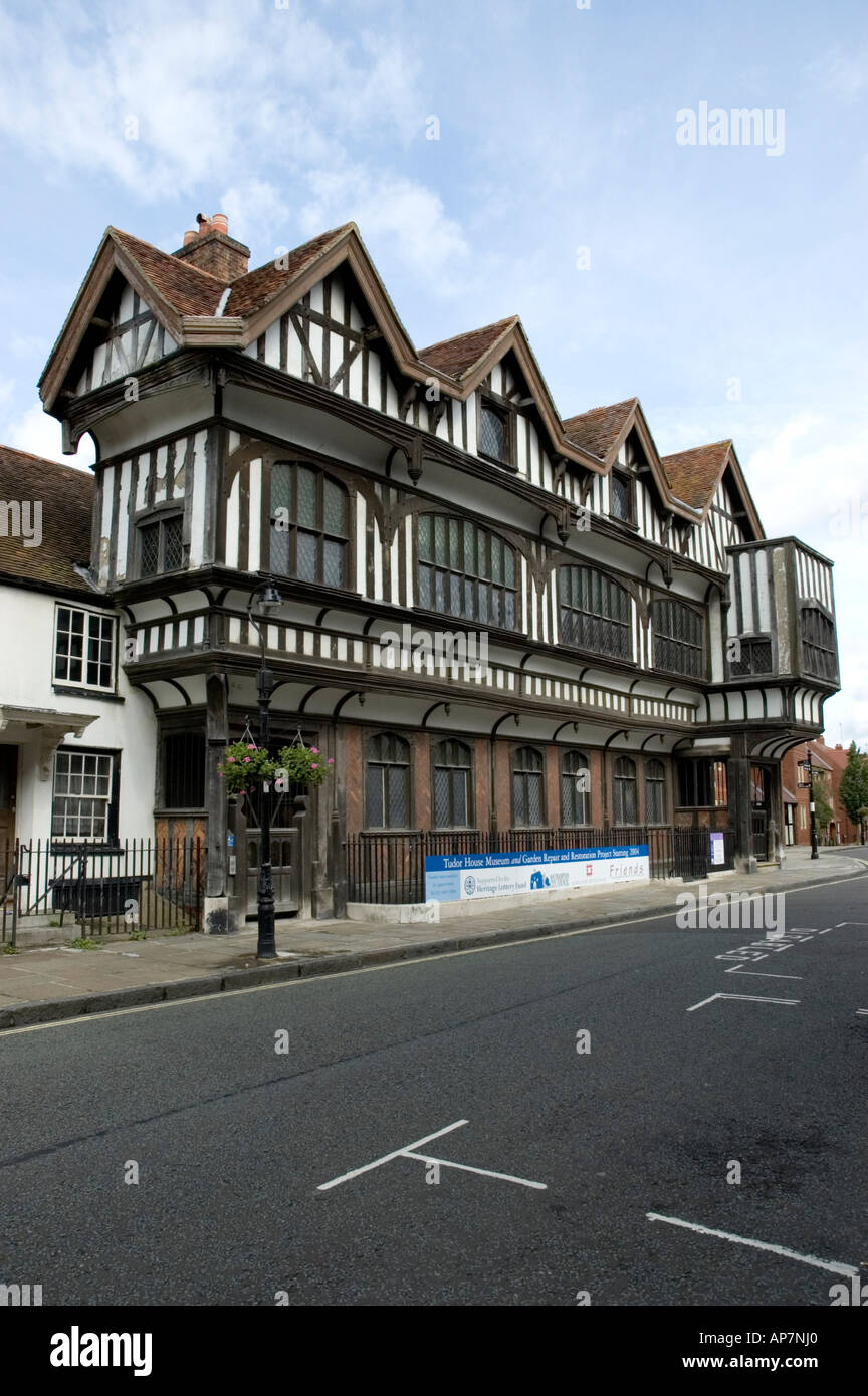 The distinctive medieval timbered Tudor House Museum, Southampton Stock ...