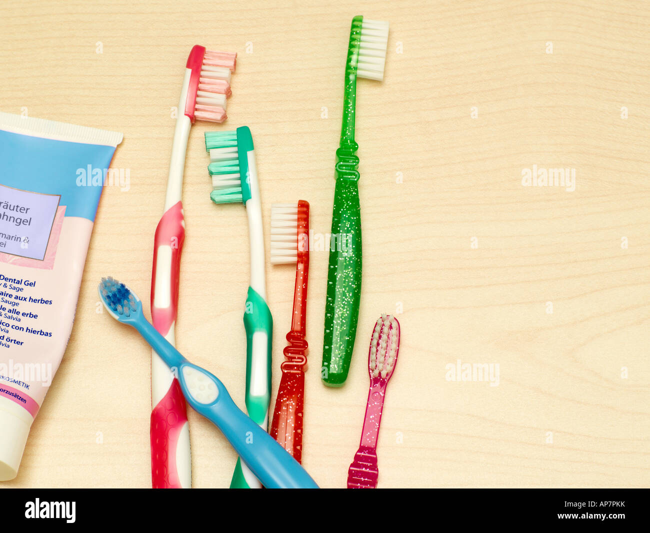 Toothbrushes and toothpaste Stock Photo - Alamy