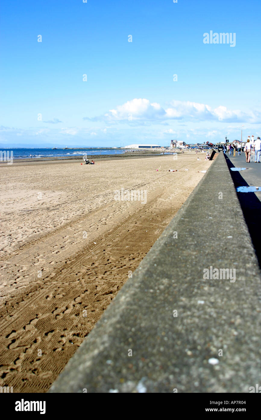 Beachfront promenade walk Ayr Scotland Stock Photo - Alamy