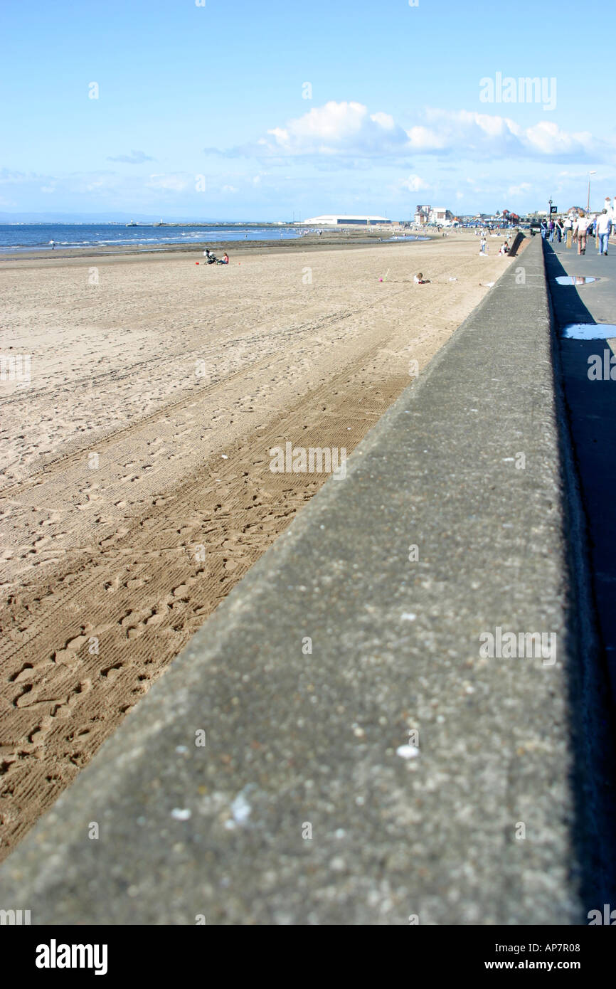Beachfront promenade walk Ayr Scotland Stock Photo - Alamy