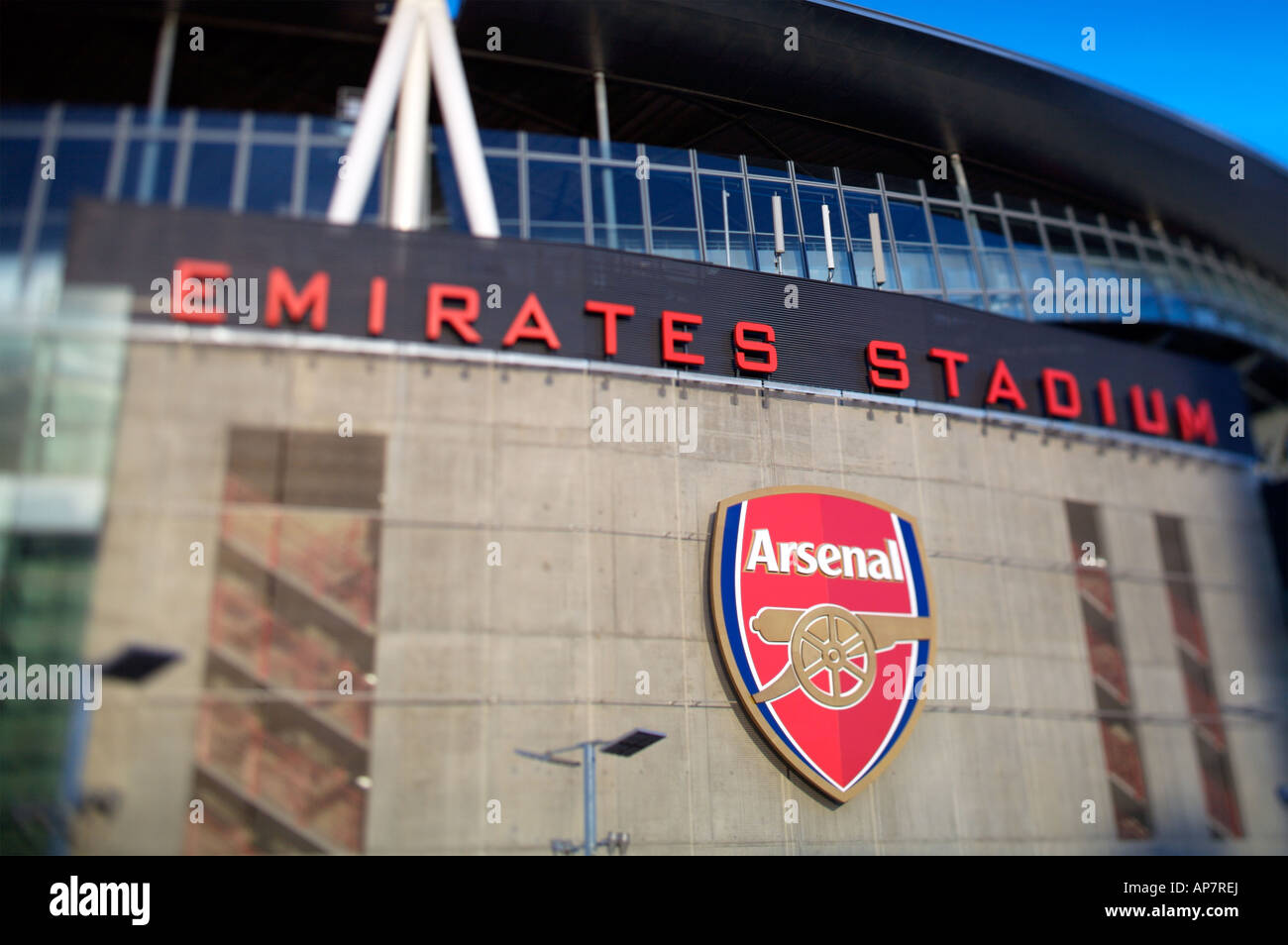 Emirates stadium exterior hi-res stock photography and images - Alamy