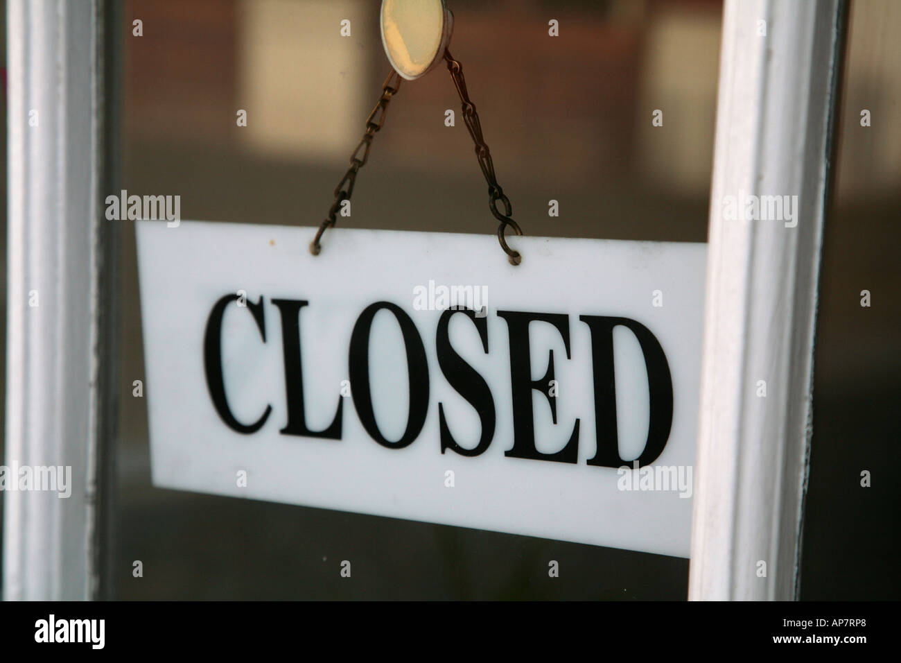 Finished sign hi-res stock photography and images - Alamy