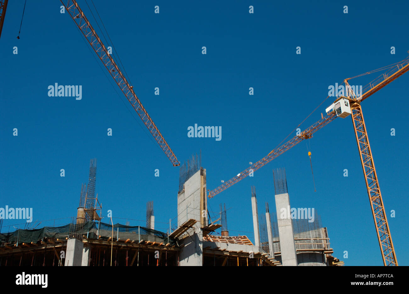Construction site hotel new building complex hi-res stock photography ...
