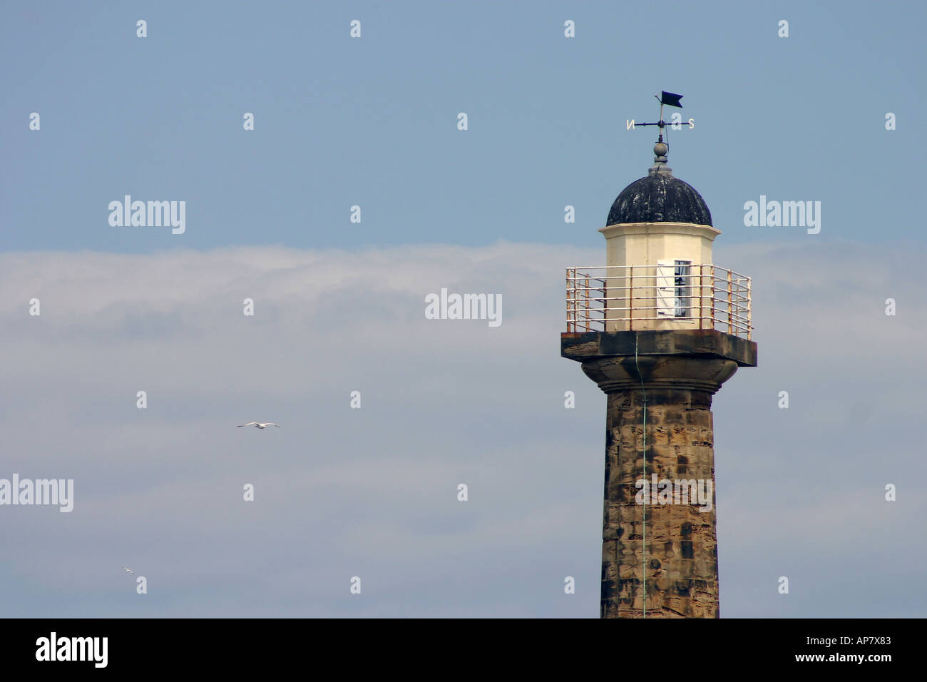 Lighthouse at Whitby Stock Photo - Alamy