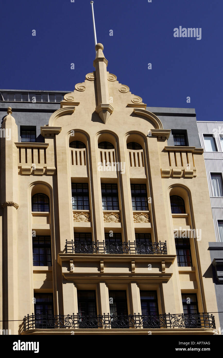 Ornamented railings hi-res stock photography and images - Alamy
