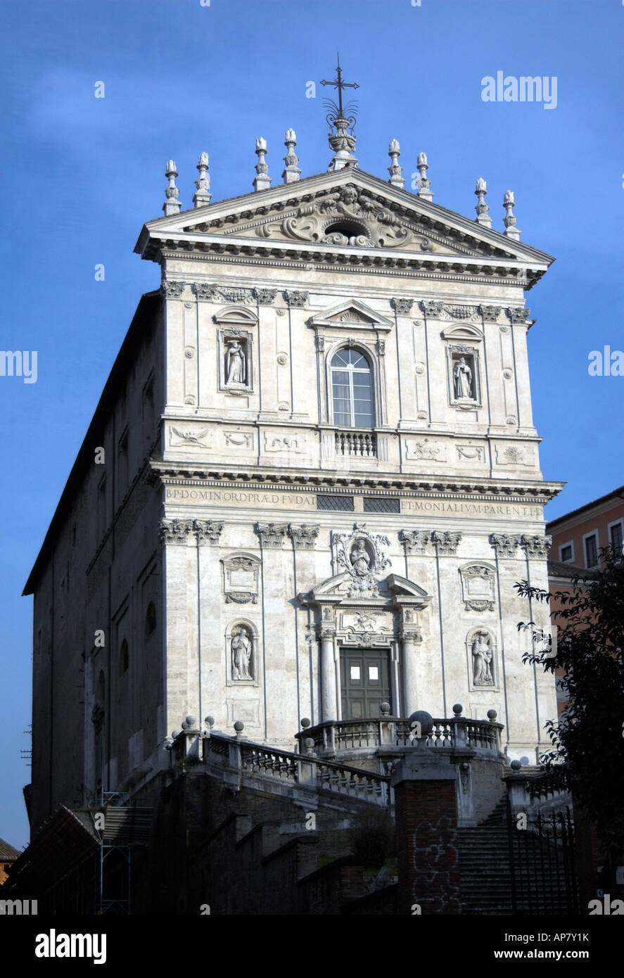 Neo classical symmetry hi-res stock photography and images - Alamy