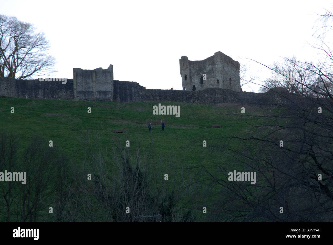 Peveril castle above Castleton village, Derbyshire, England Stock Photo ...