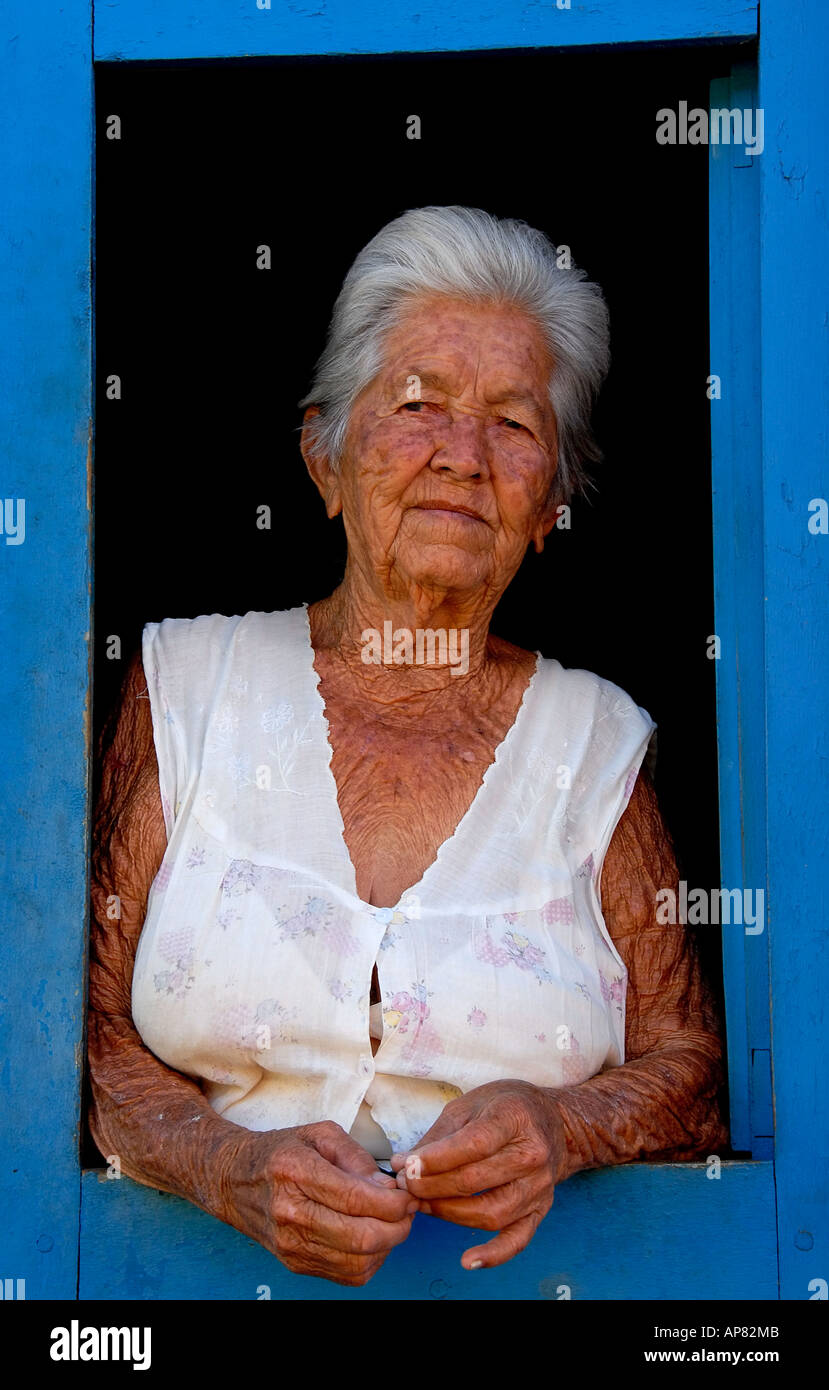 Female cuban senior citizen hi-res stock photography and images - Alamy