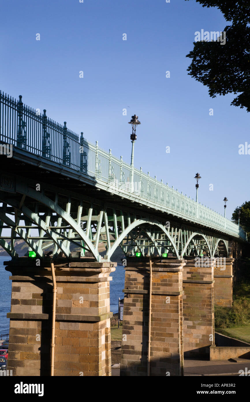 Spa Bridge in Scarborough North Yorkshire England The Cliff or Spa ...