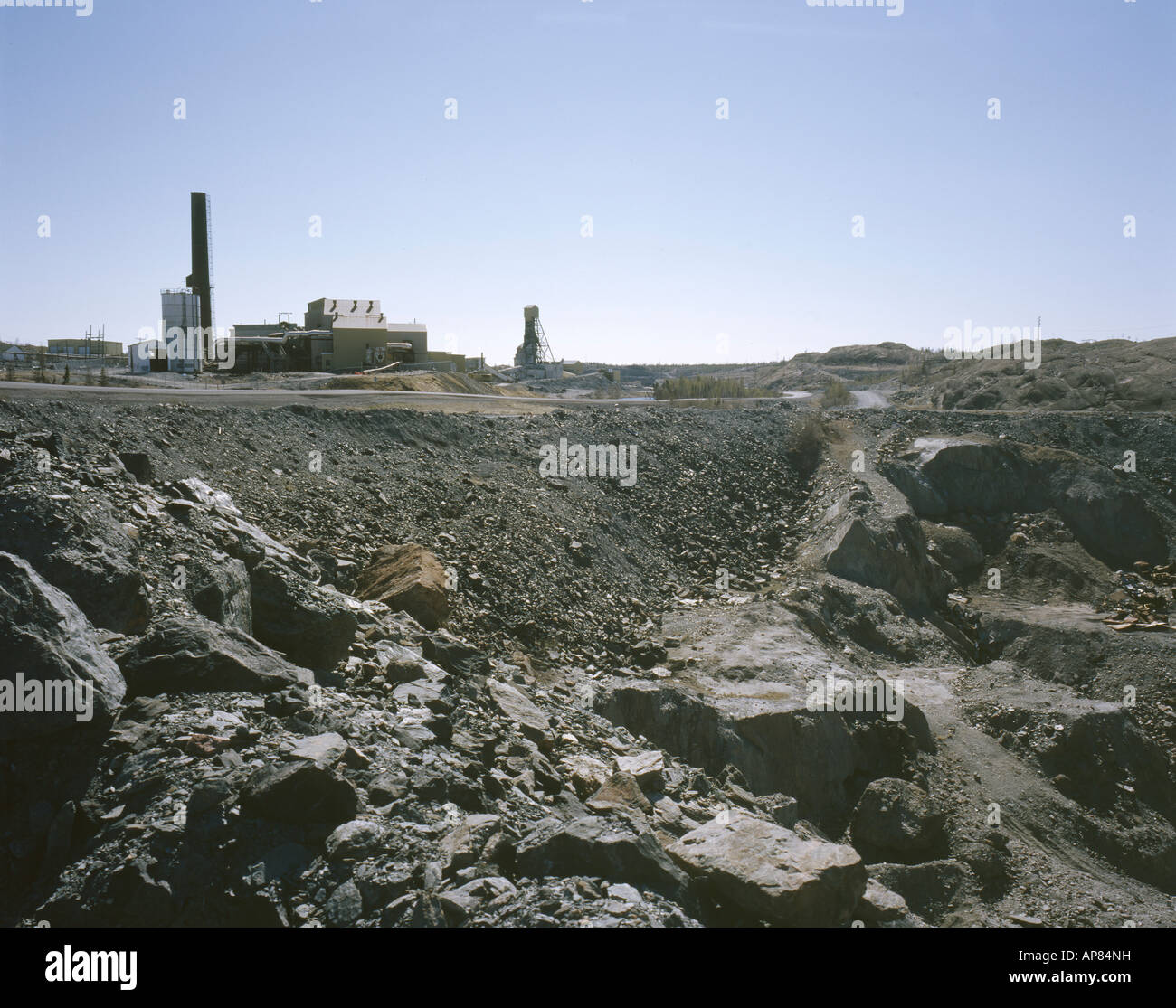 Giant mine hi-res stock photography and images - Alamy