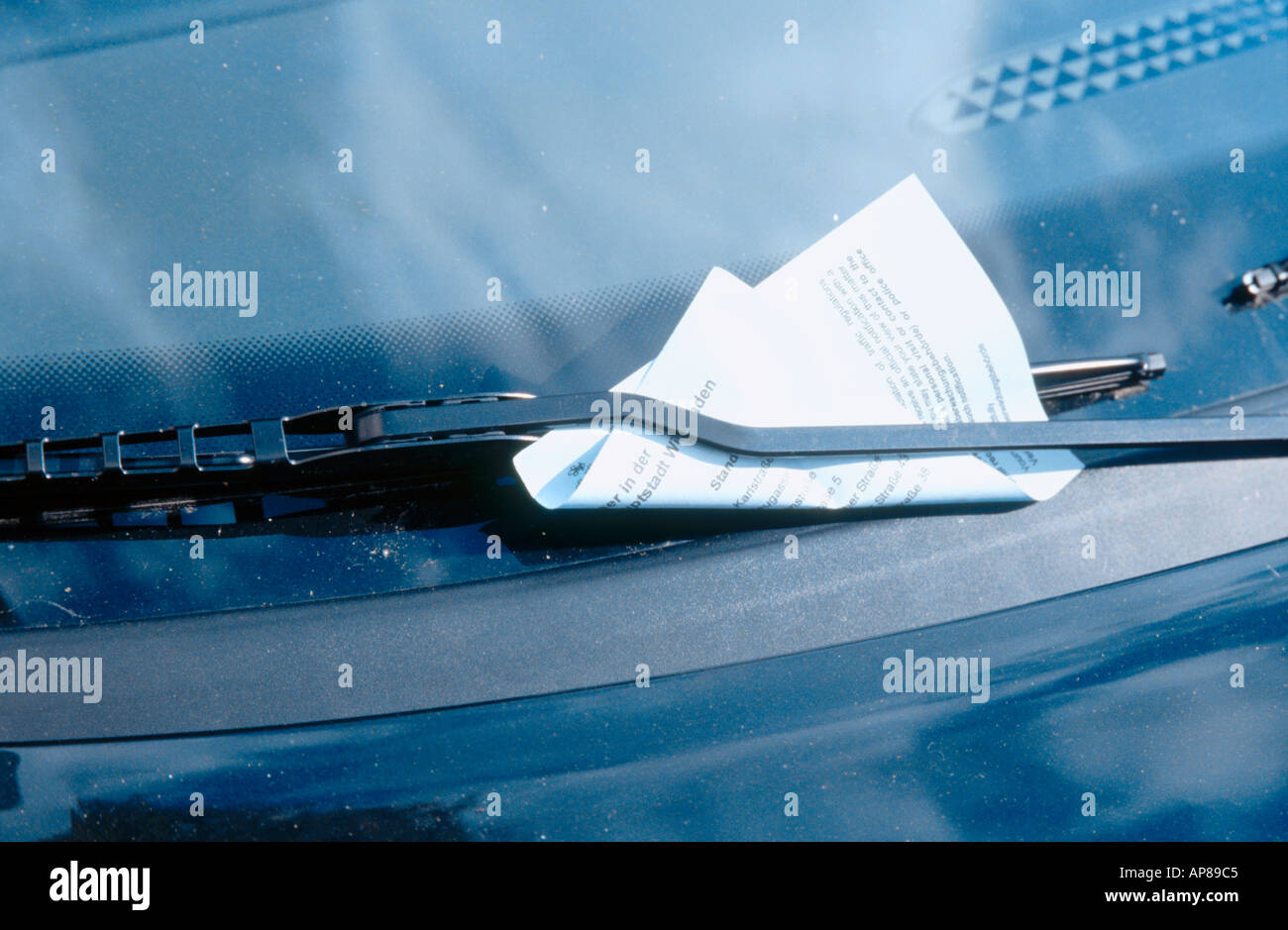 Paper on windshield hi-res stock photography and images - Alamy