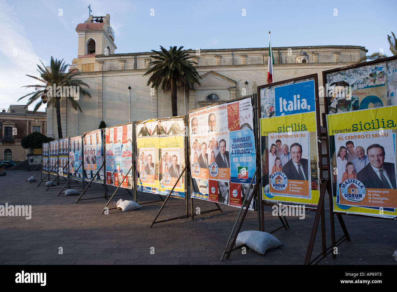 Posters italy hi-res stock photography and images - Alamy
