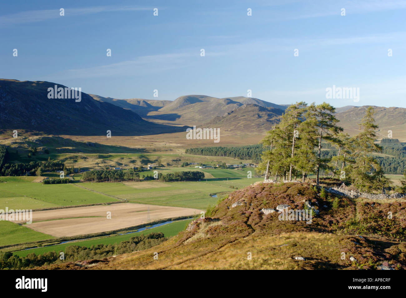 Newtonmore village scotland hi-res stock photography and images - Alamy