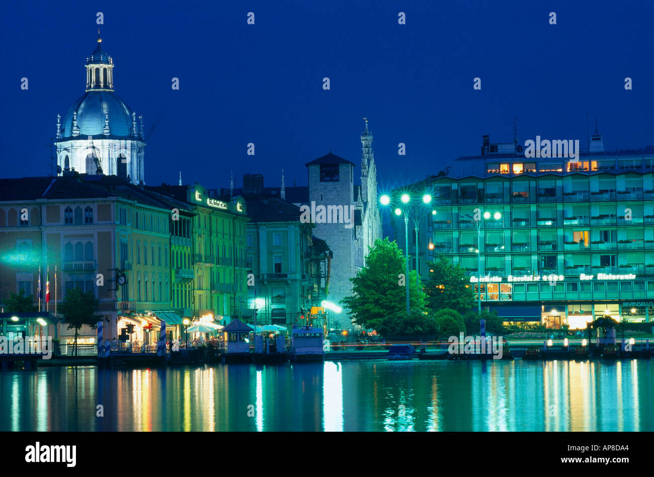 Buildings lake como night hi-res stock photography and images - Alamy Buildings lake como night hi-res stock photography and images - Alamy