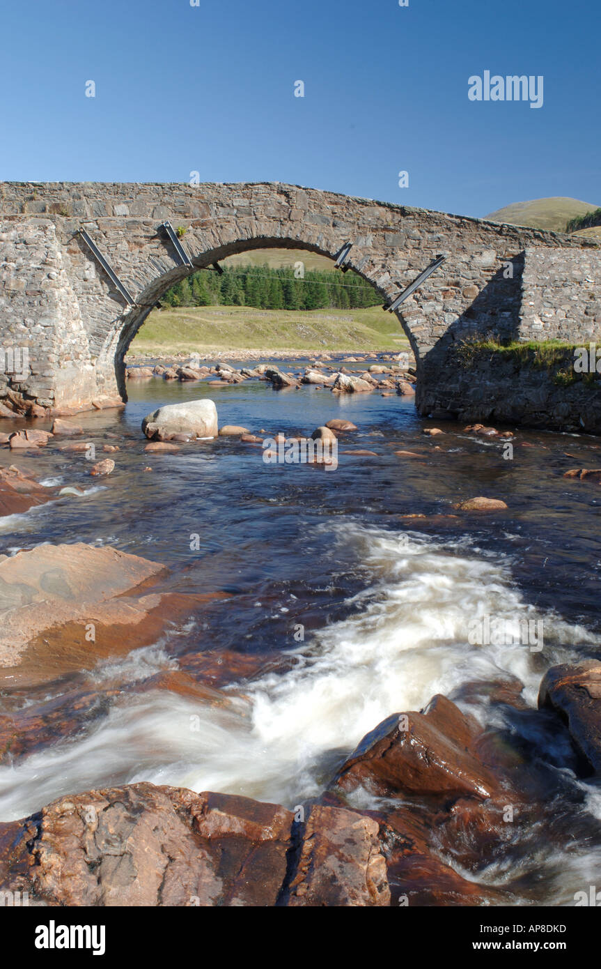 Garva bridge scotland hi-res stock photography and images - Alamy