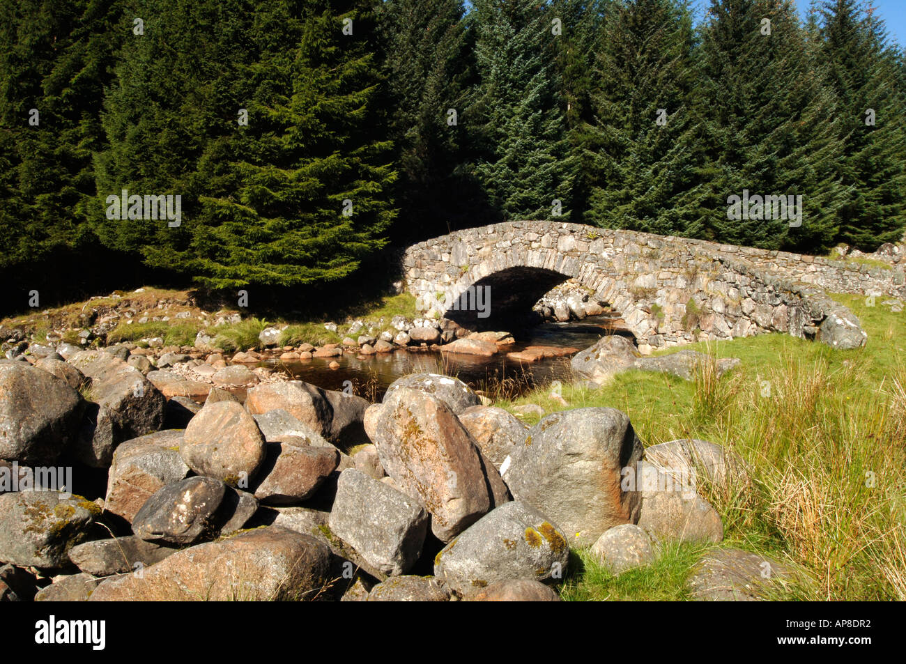 Laggan bridge hi-res stock photography and images - Alamy