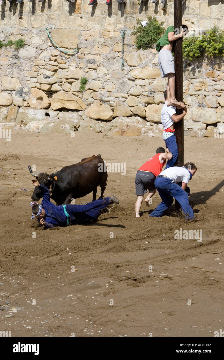 Bull chase spain hi-res stock photography and images - Alamy