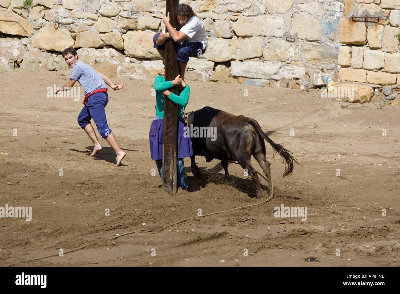 Bull charge spain hi-res stock photography and images - Alamy