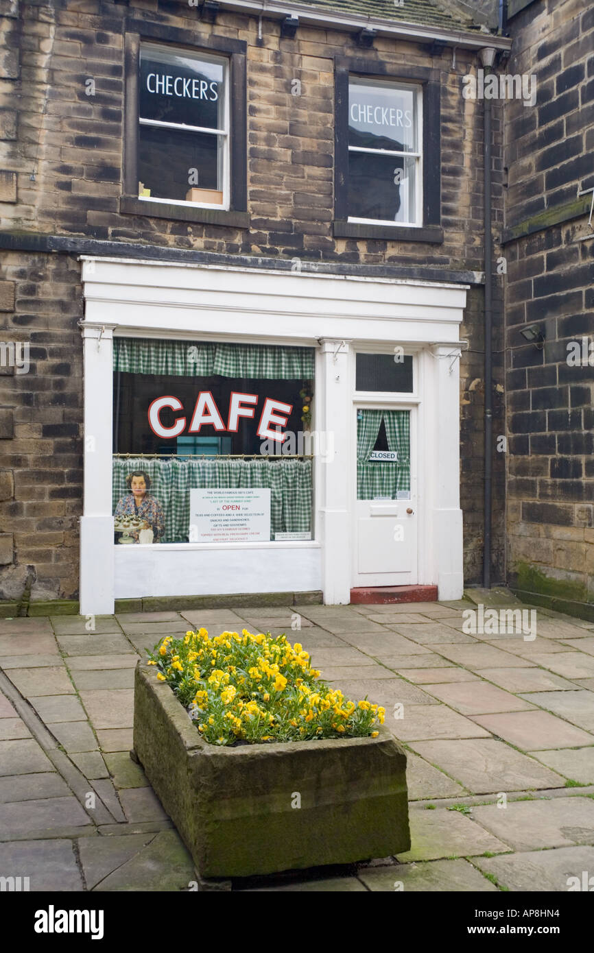 Last of the summer wine sids cafe hi-res stock photography and images ...