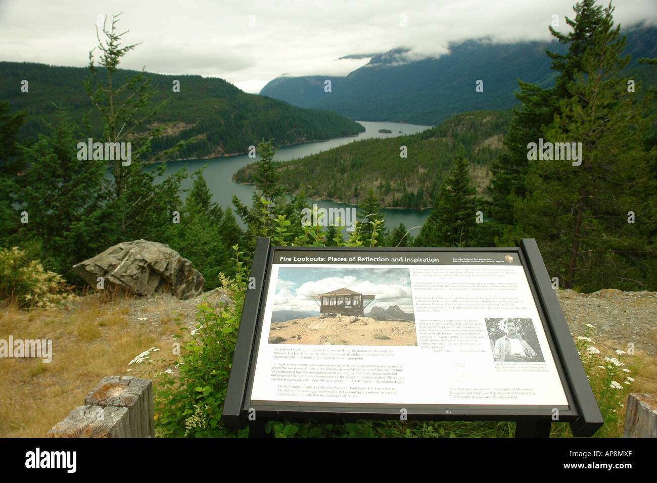 Coastal overlook sign hi-res stock photography and images - Alamy
