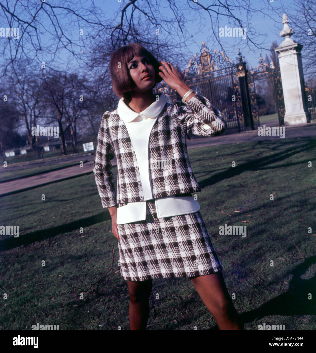 1960s business women hi-res stock photography and images - Alamy