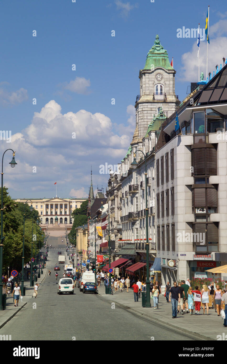 Road leading to the main gate hi-res stock photography and images - Alamy