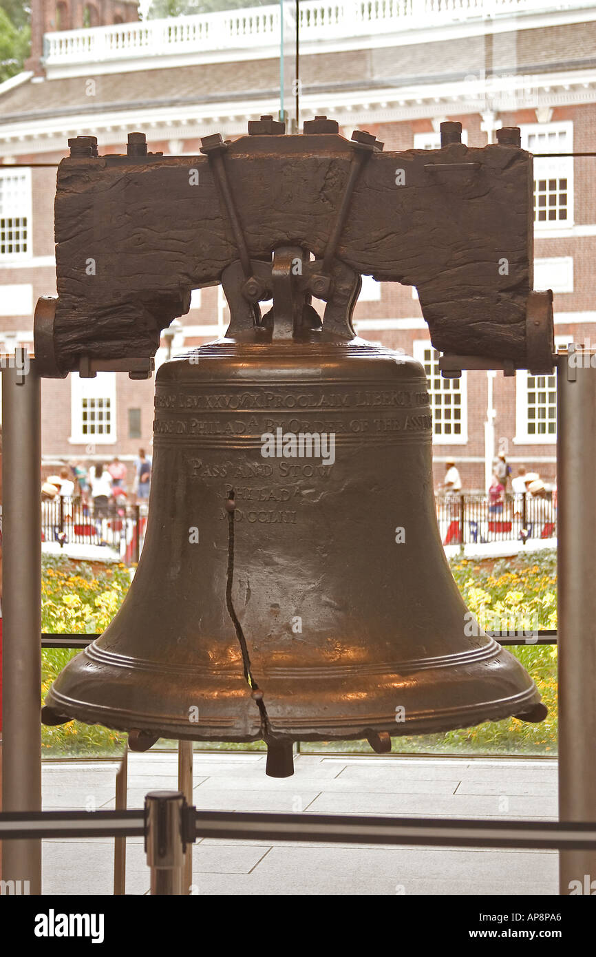 Liberty bell center hi-res stock photography and images - Alamy