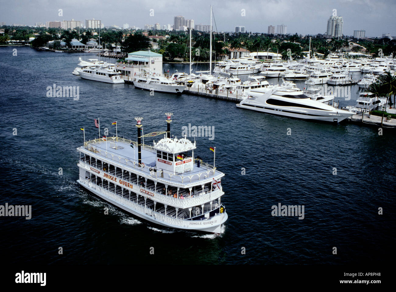 Jungle Queen Boat High Resolution Stock Photography and Images - Alamy