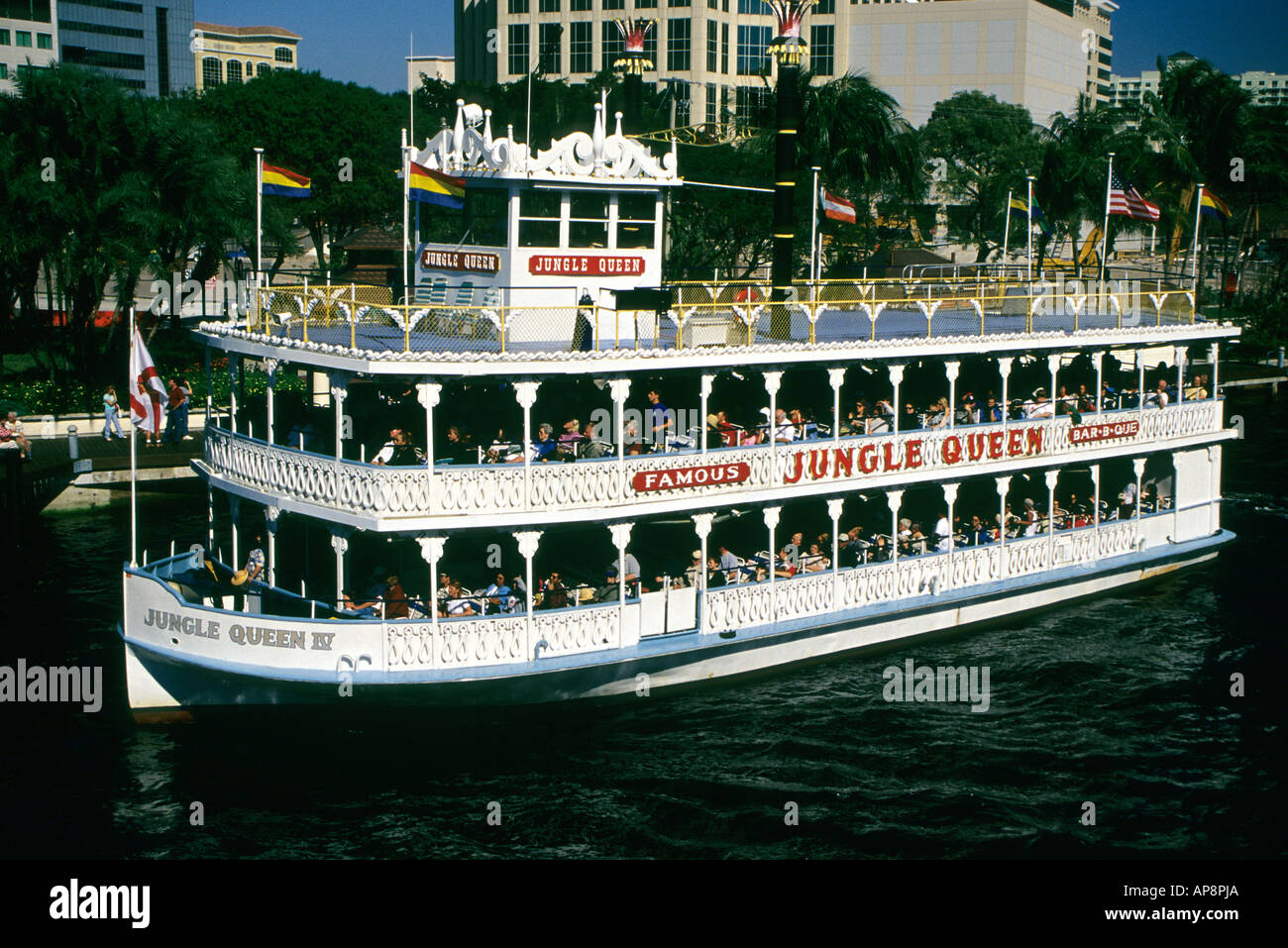 Jungle Queen Boat High Resolution Stock Photography and Images - Alamy
