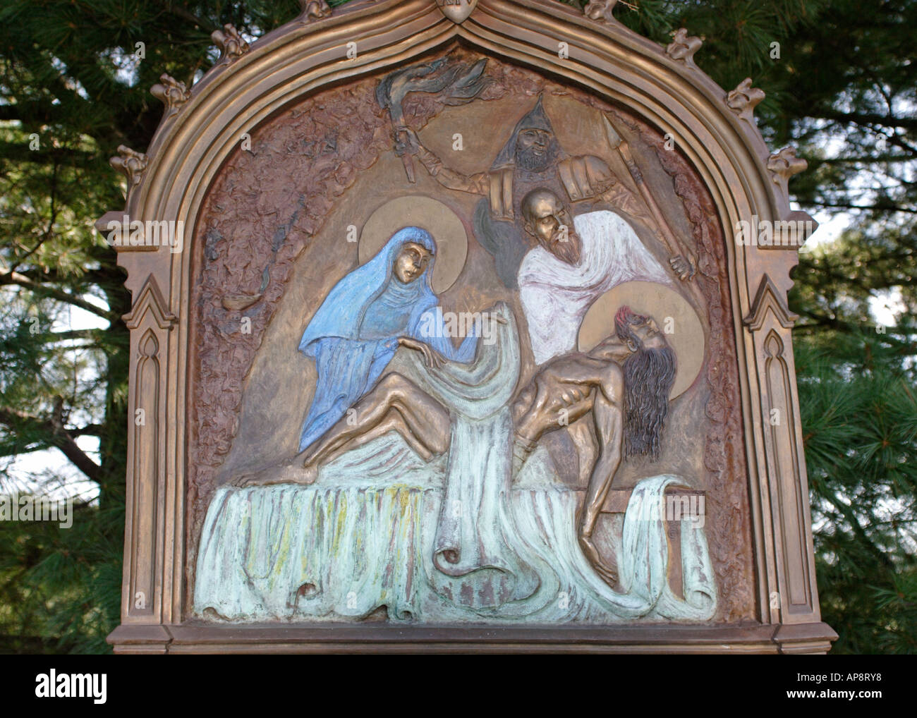 Jesus laid in the tomb hi-res stock photography and images - Alamy