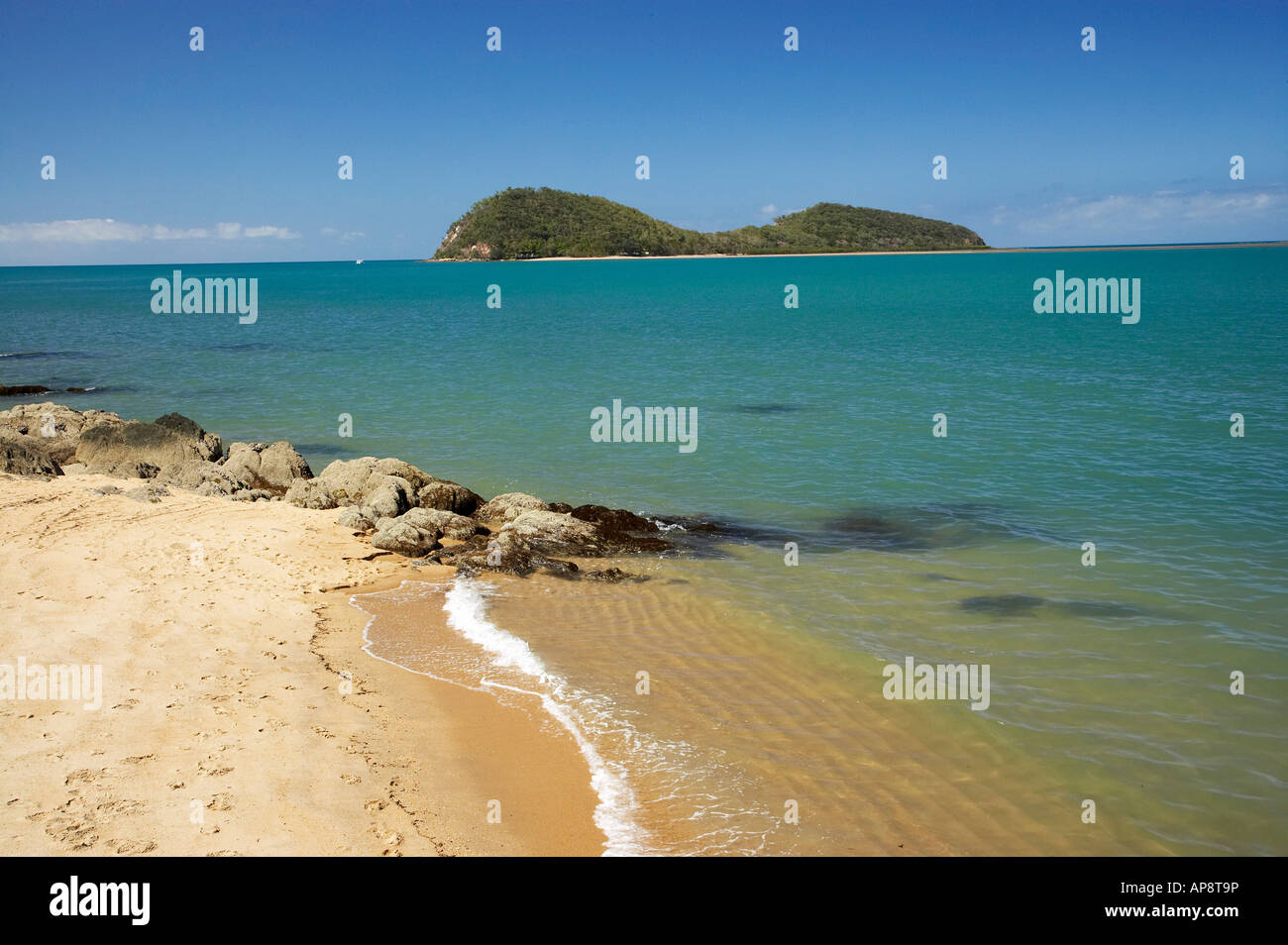 Double Island Queensland Hi-res Stock Photography And, 47% OFF