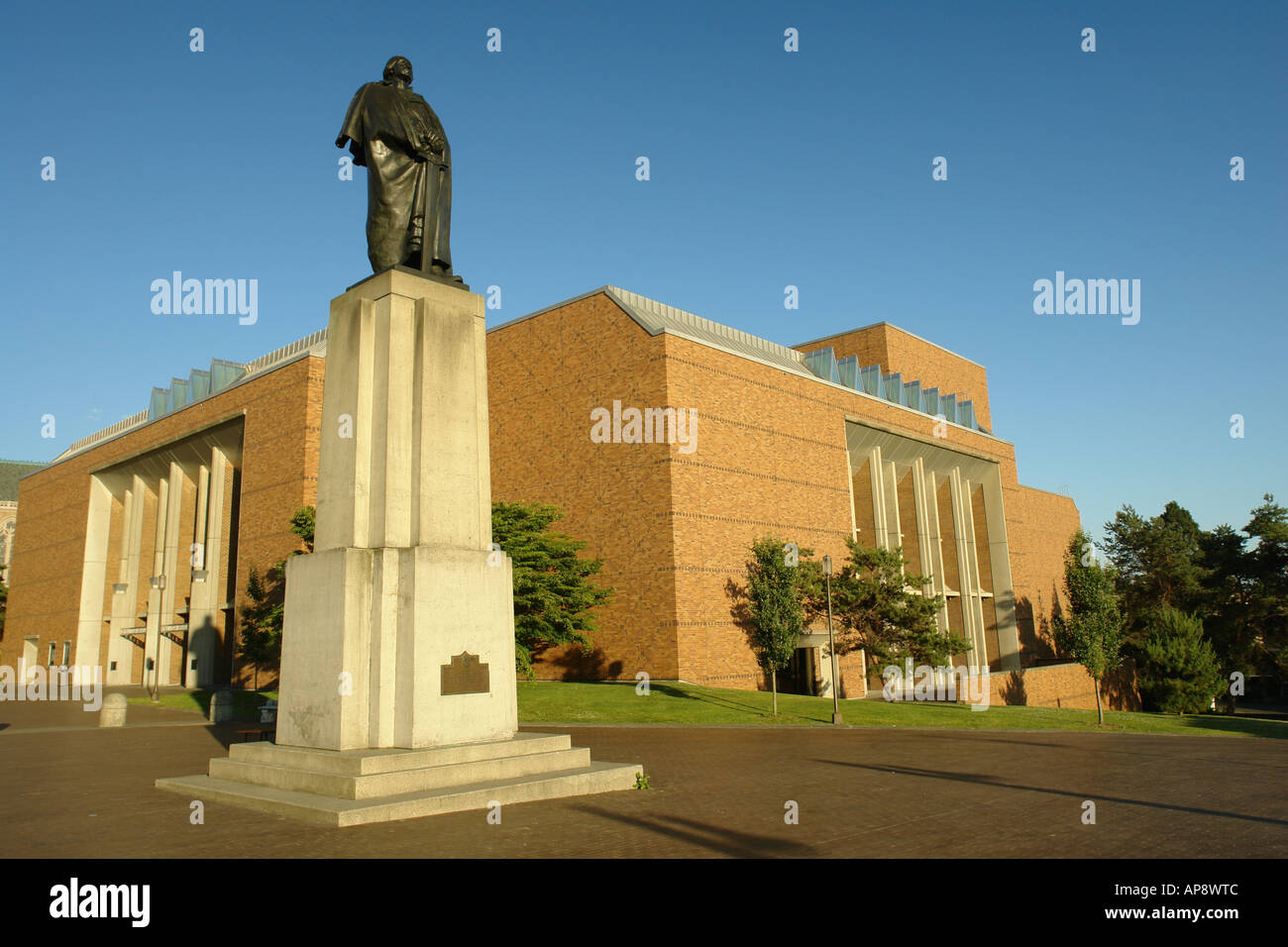 Academy of art university hi-res stock photography and images - Alamy