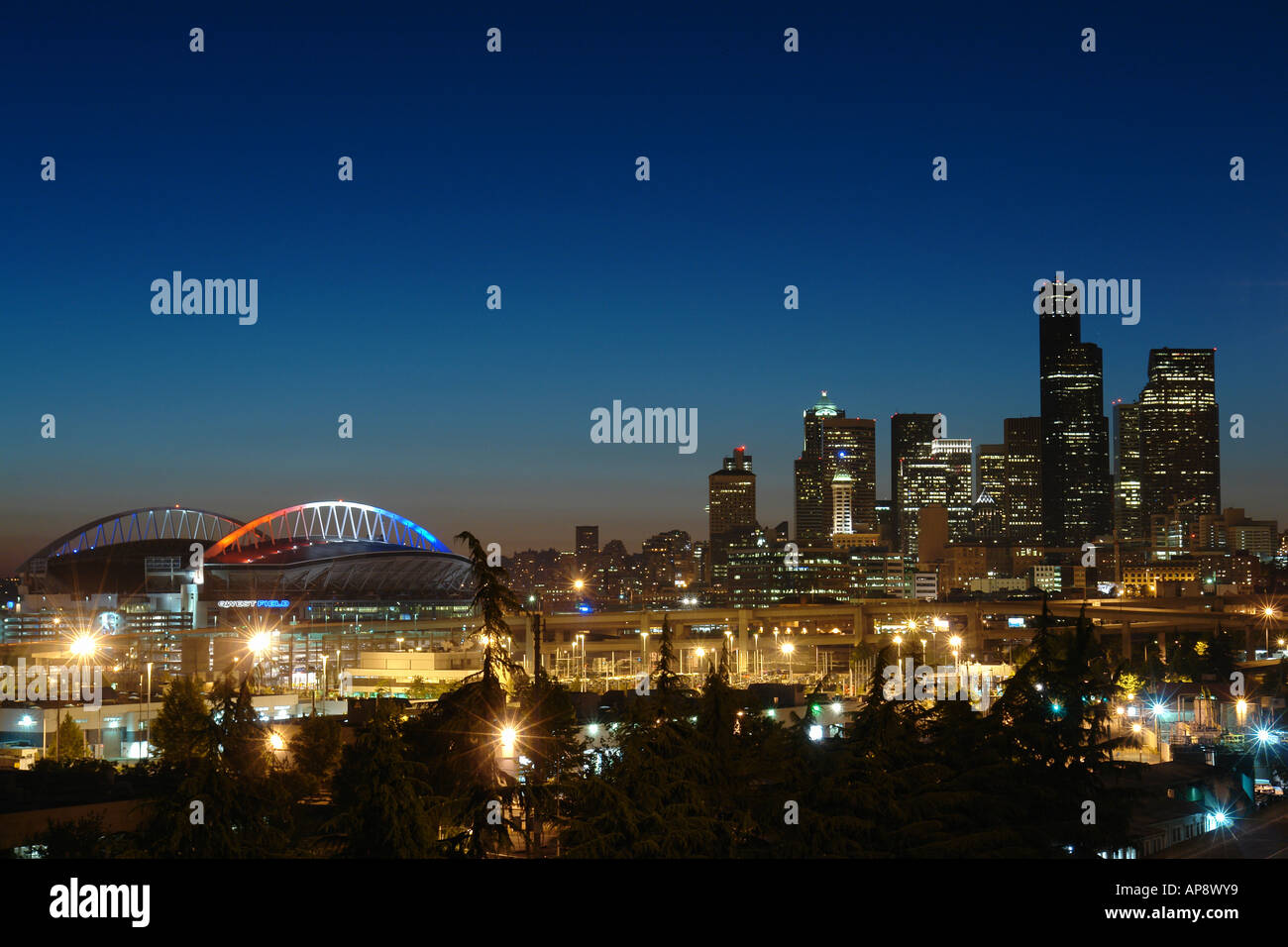 AJD52730, Seattle, WA, Washington, downtown, skyline, Qwest Field ...