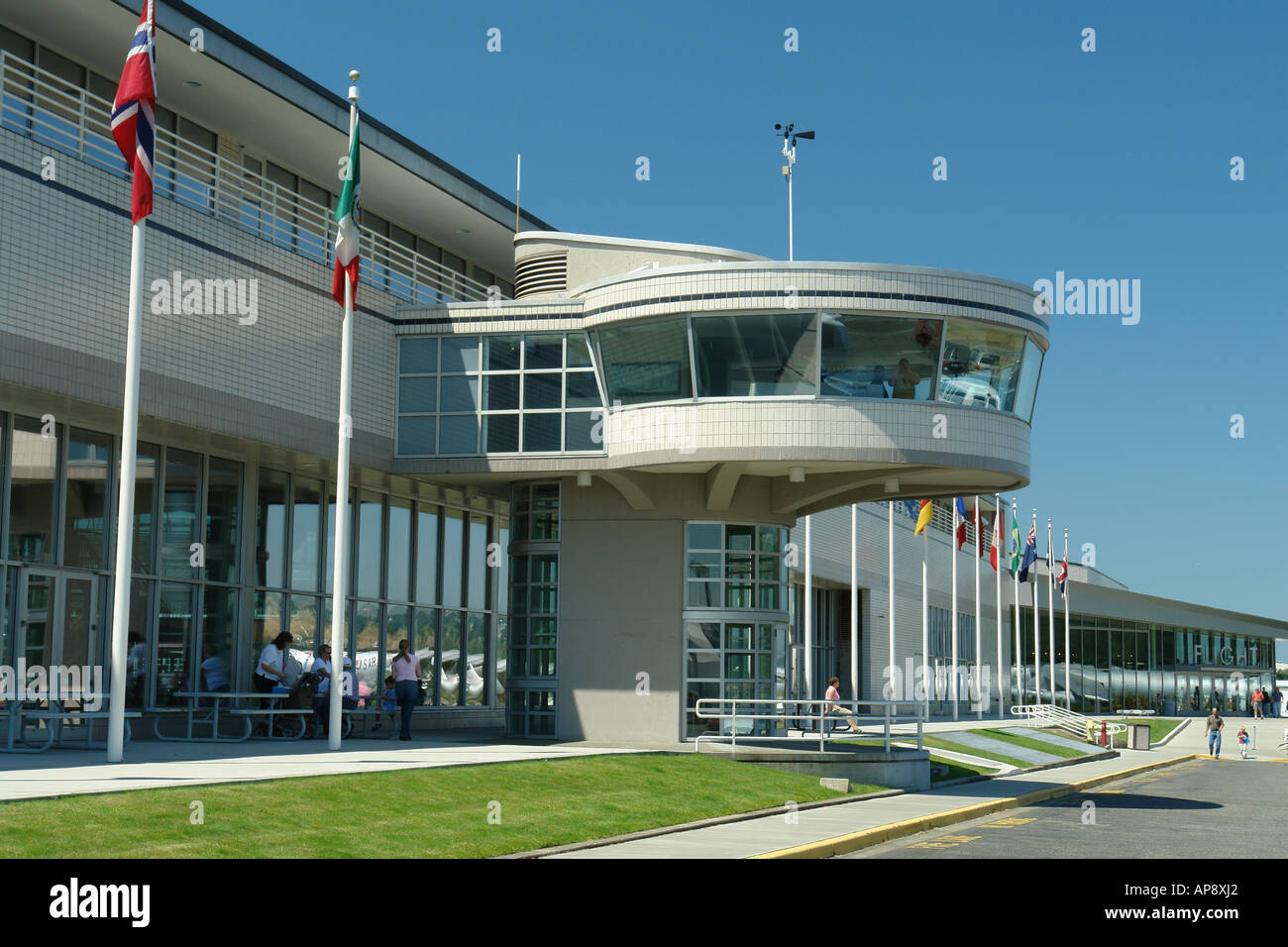 Northwestern jet hi-res stock photography and images - Alamy