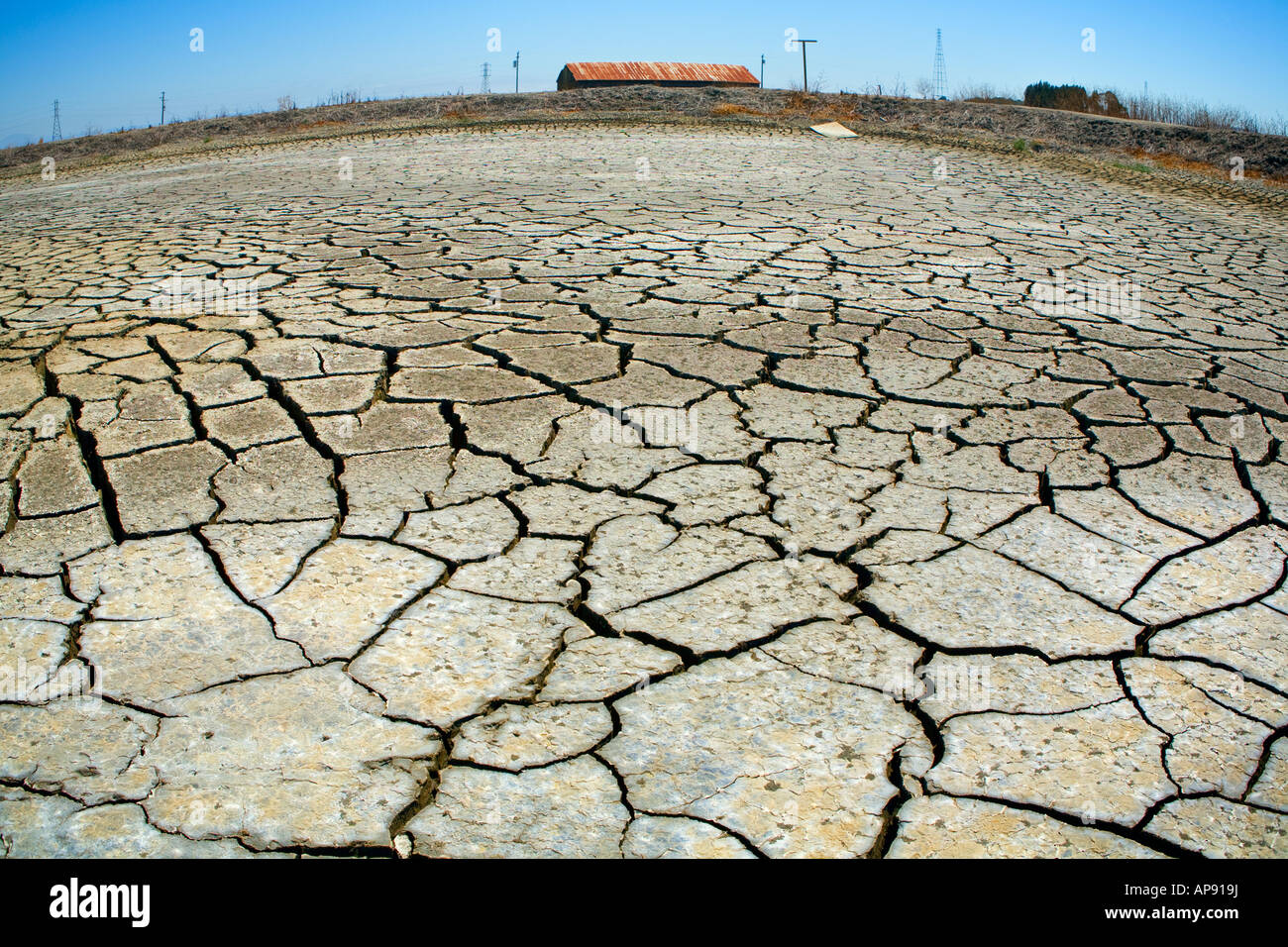 cracked and dried earth Stock Photo - Alamy