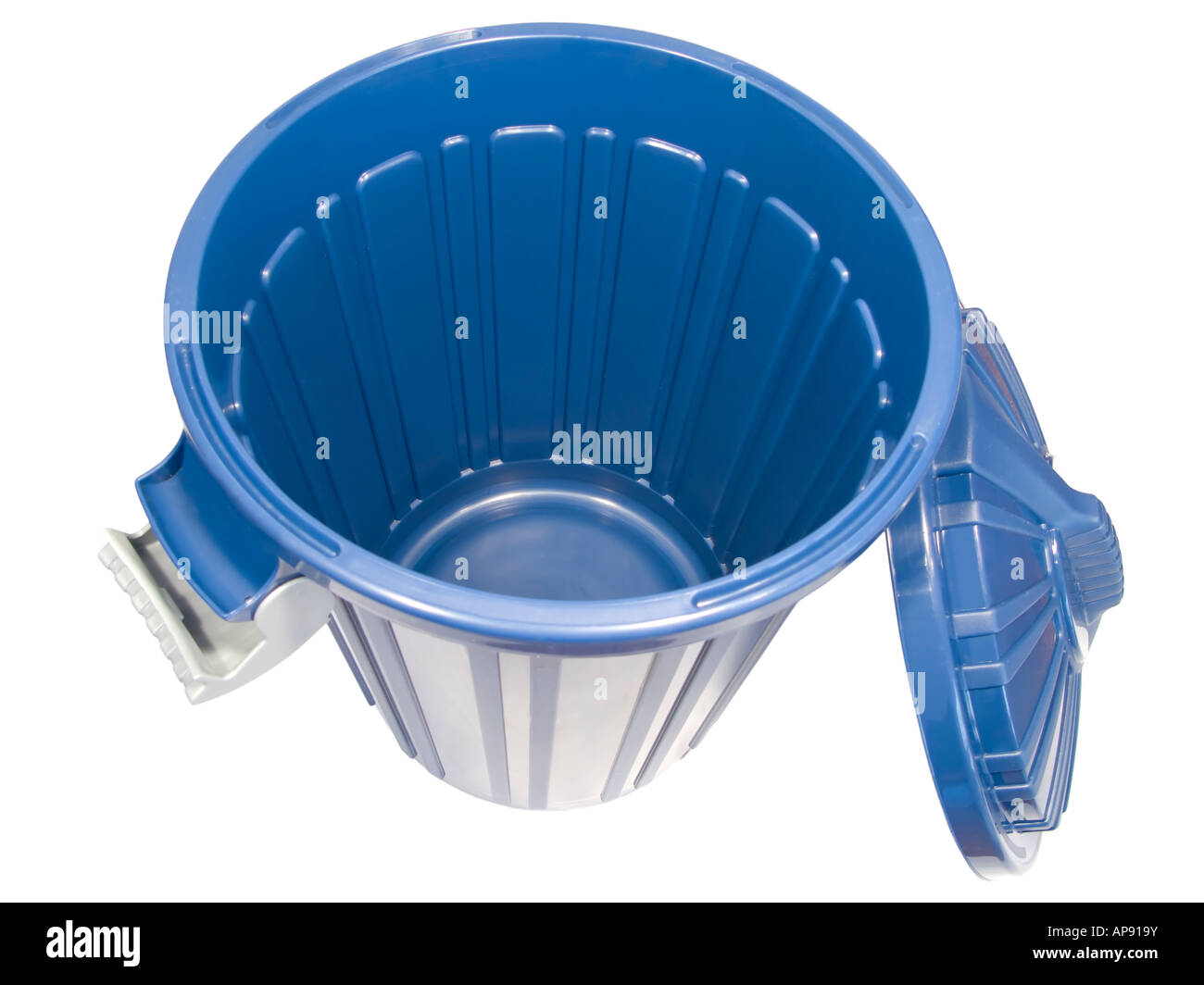 Garbage can trashcan dustbin open hi-res stock photography and images ...