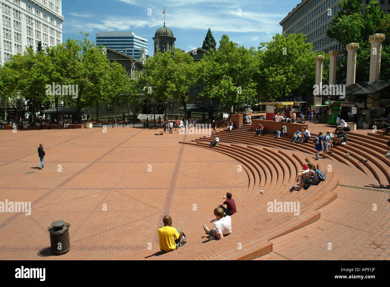 AJD52025, Portland, OR, Oregon, downtown, Pioneer Courthouse Square ...
