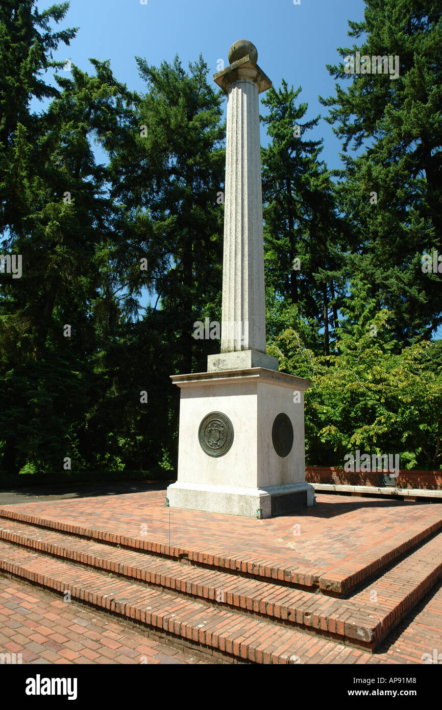 Portland oregon park hi-res stock photography and images - Alamy