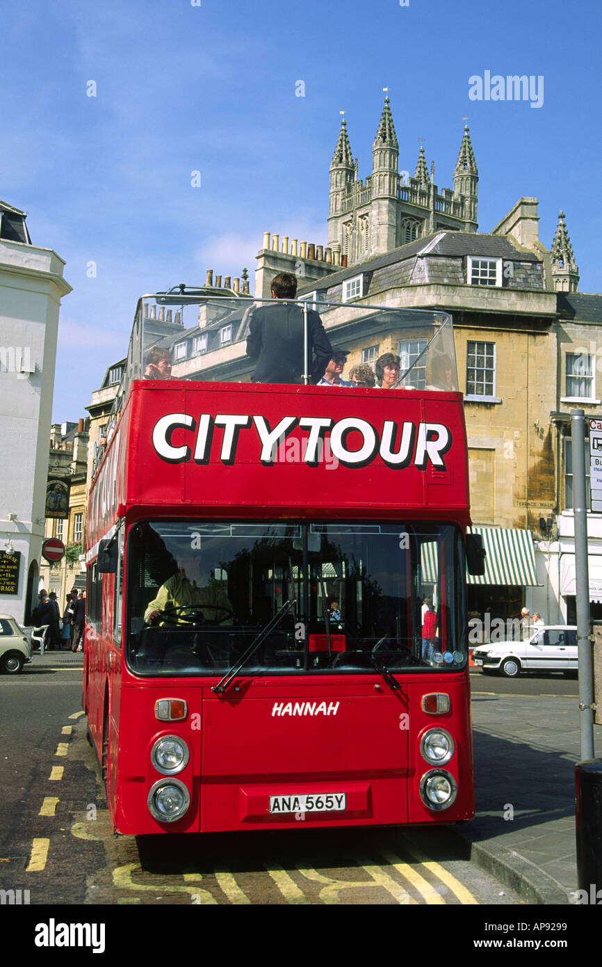 Red bus bath city tourist transport hi-res stock photography and images ...