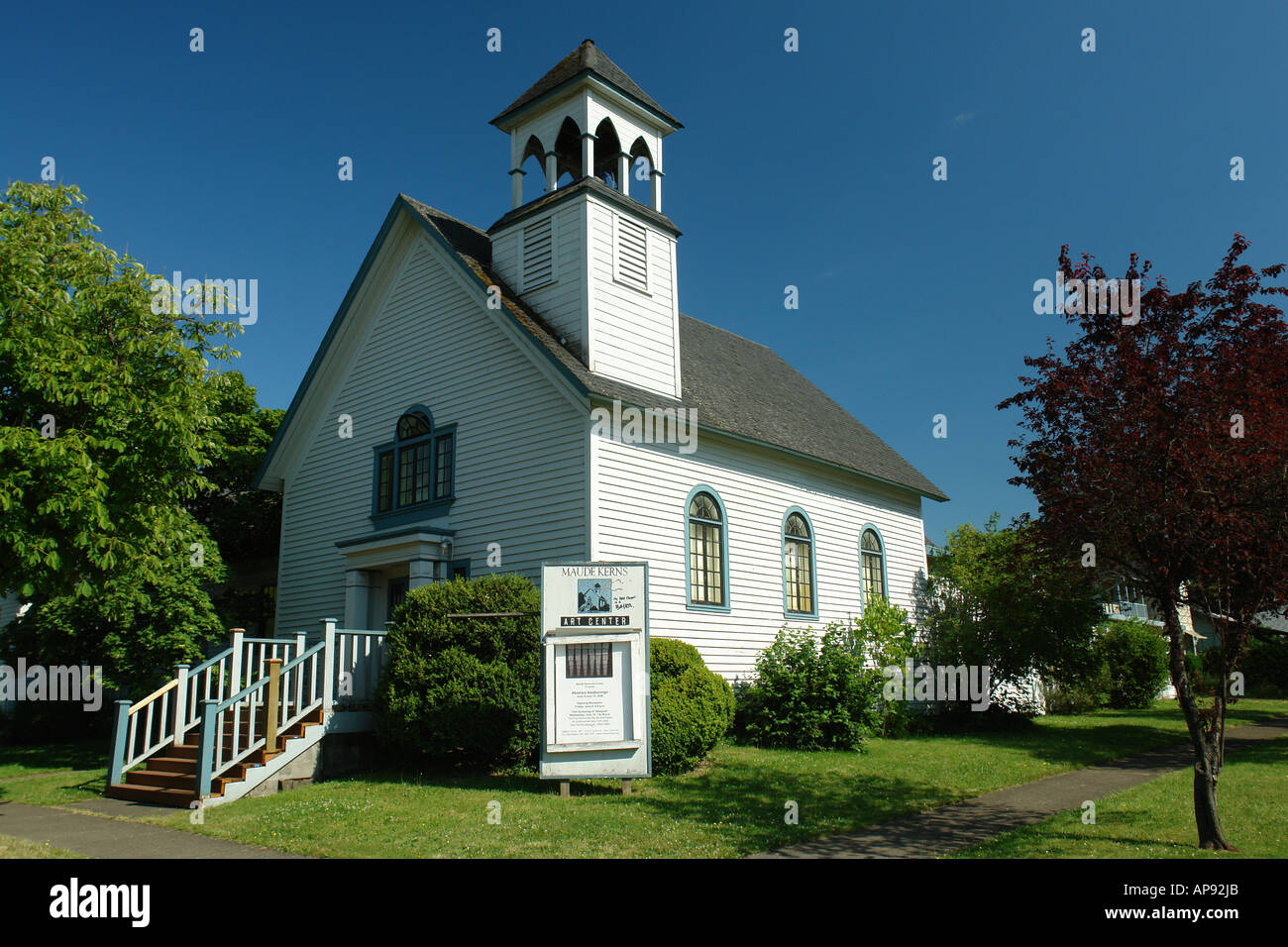 Maude kerns art center and gallery hi-res stock photography and images ...