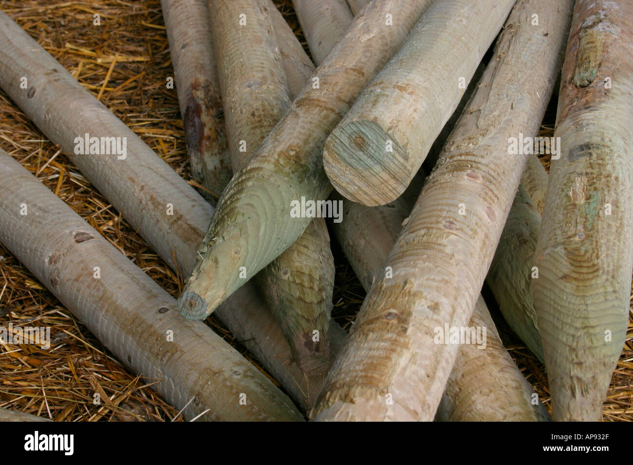 Fence posts in barn Stock Photo - Alamy