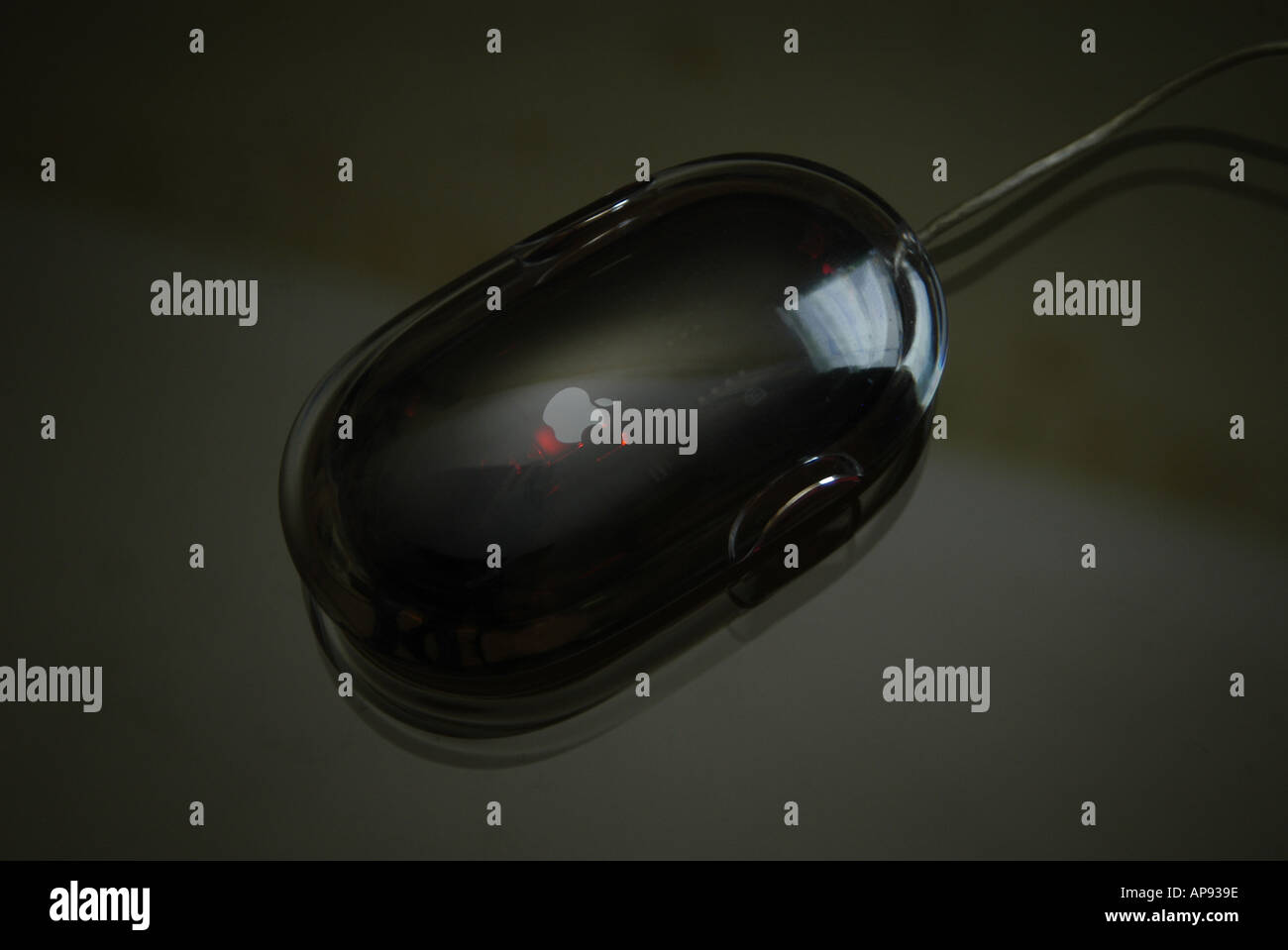 Transparent red pc mouse hi-res stock photography and images - Alamy